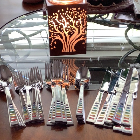 Fiestaware | Kitchen | Fiesta Ware Flatwaresevice For 8 | Poshmark